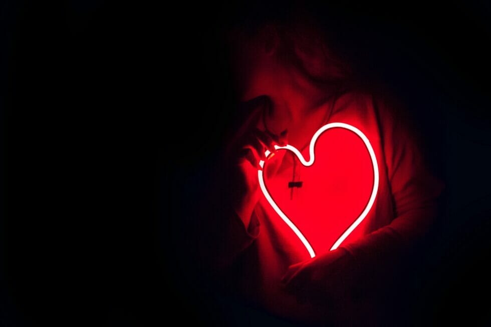 How to Write Dark Romance Books: Your Genre Guide